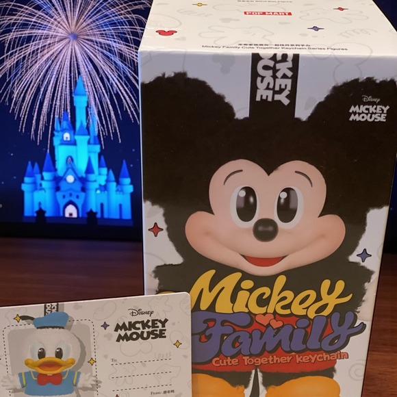 Disney | Accessories | Disney Mickey Mouse Family Cute Together Donald ...